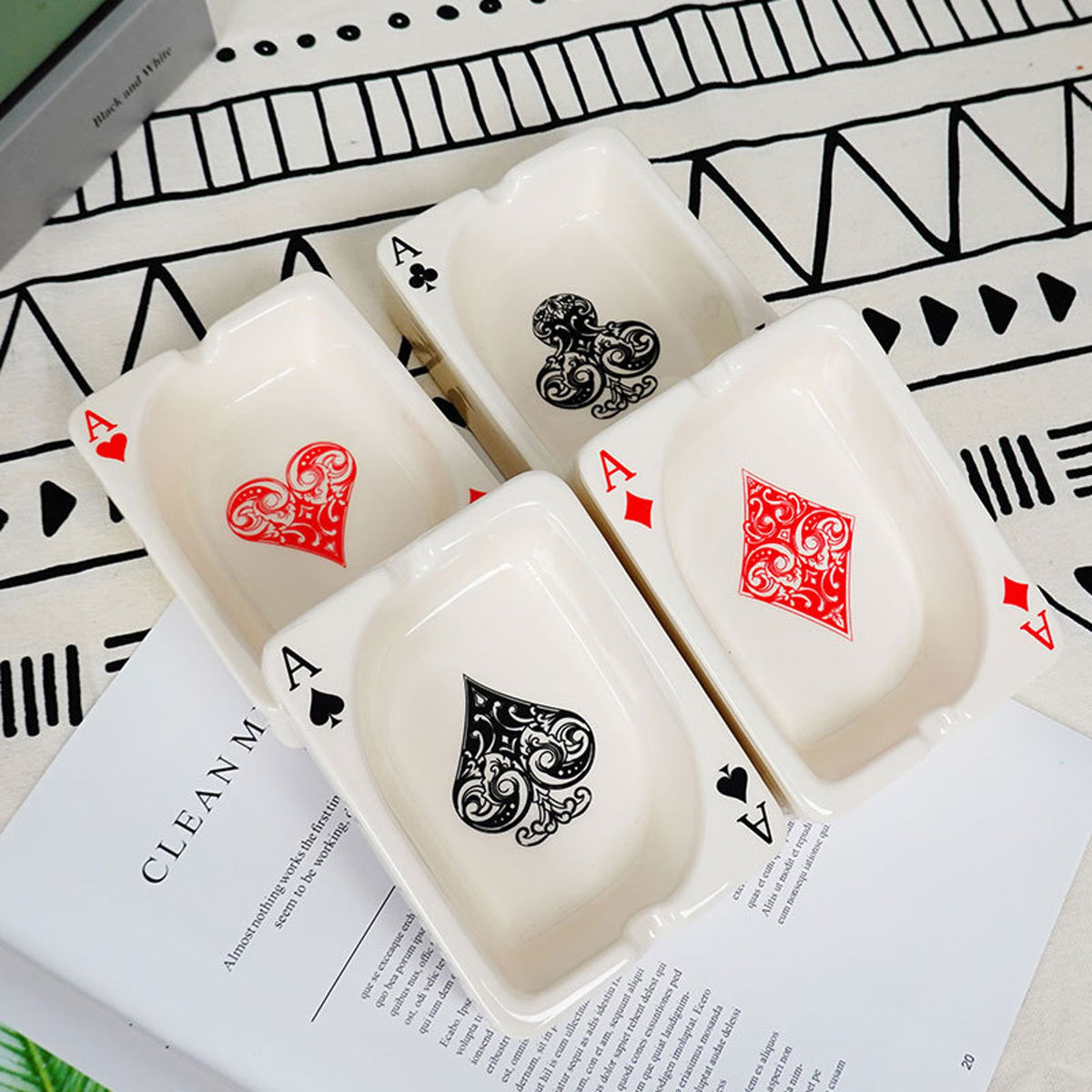 Cool Ashtray Playing Card Ceramic Minimalist Ash Tray – Ashtray Planet