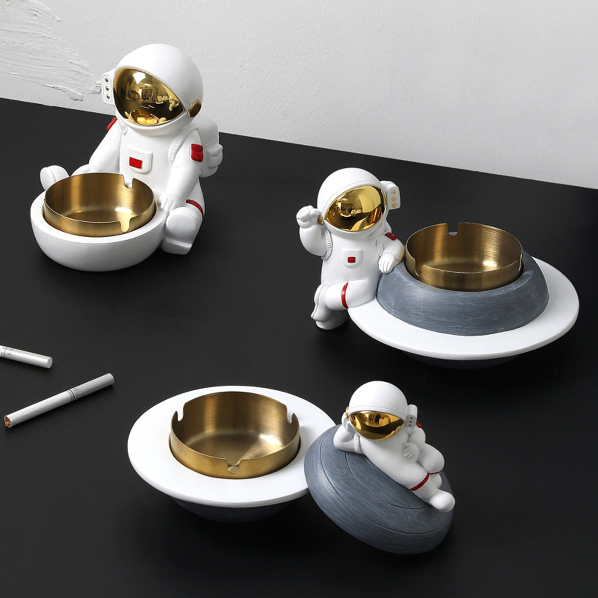 Cute Astronaut Resin Ashtrays – Ashtray Planet