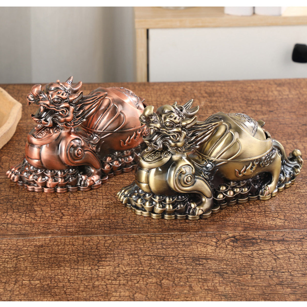 Outdoor Ashtray with Lid Metal PiXiu Vintage Smokeless – Ashtray Planet